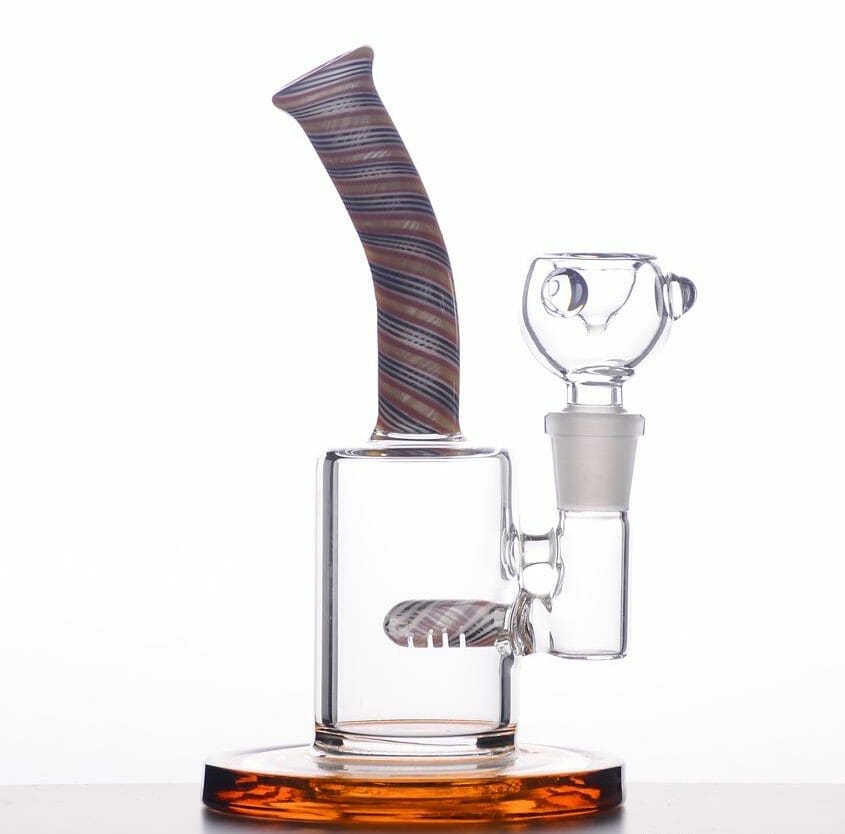 Pretty Pipe Shop – Catering to a new kind of connoisseur.